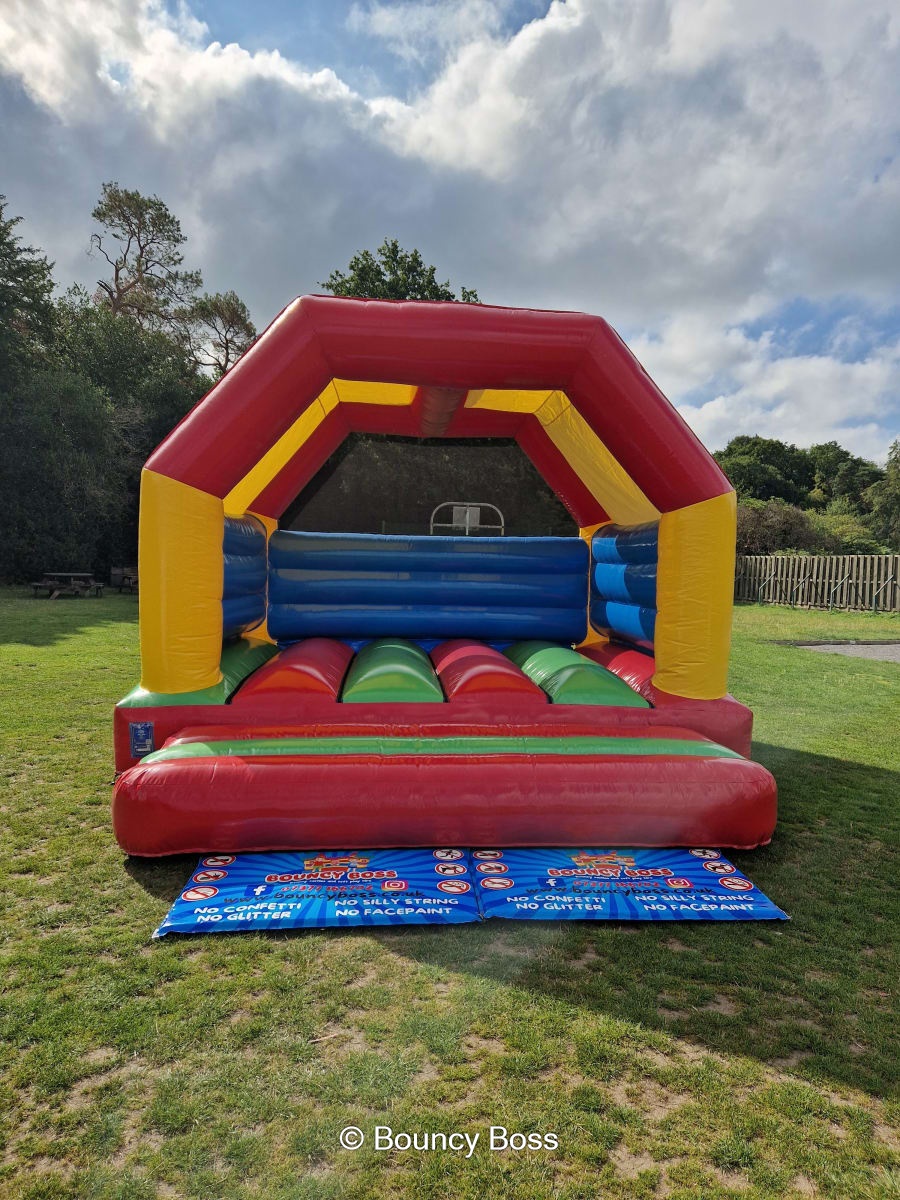 Bouncy Castles - Bouncy Castle & Soft Play Hire in Warlingham, Caterham ...