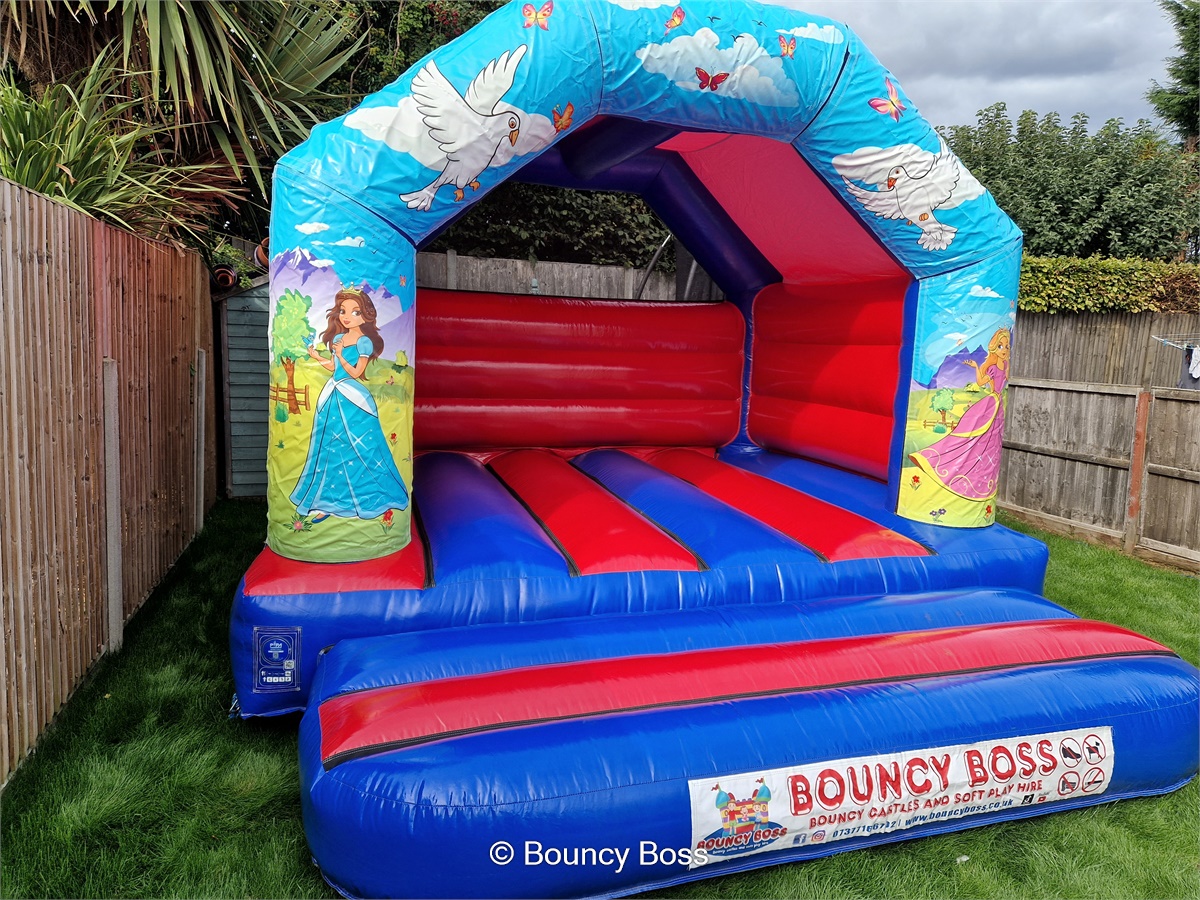 Princess Red & Blue Bouncy Castle - Bouncy Castle & Soft Play Hire in ...